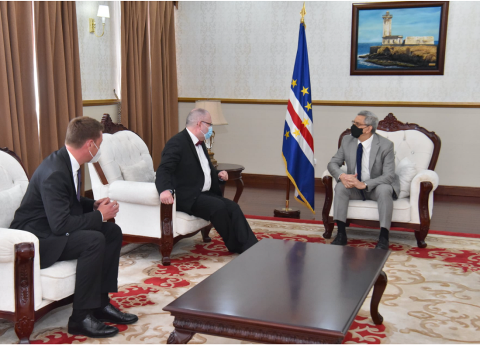 Le nouvel Ambassadeur du Grand-Duché de Luxembourg en République de ...